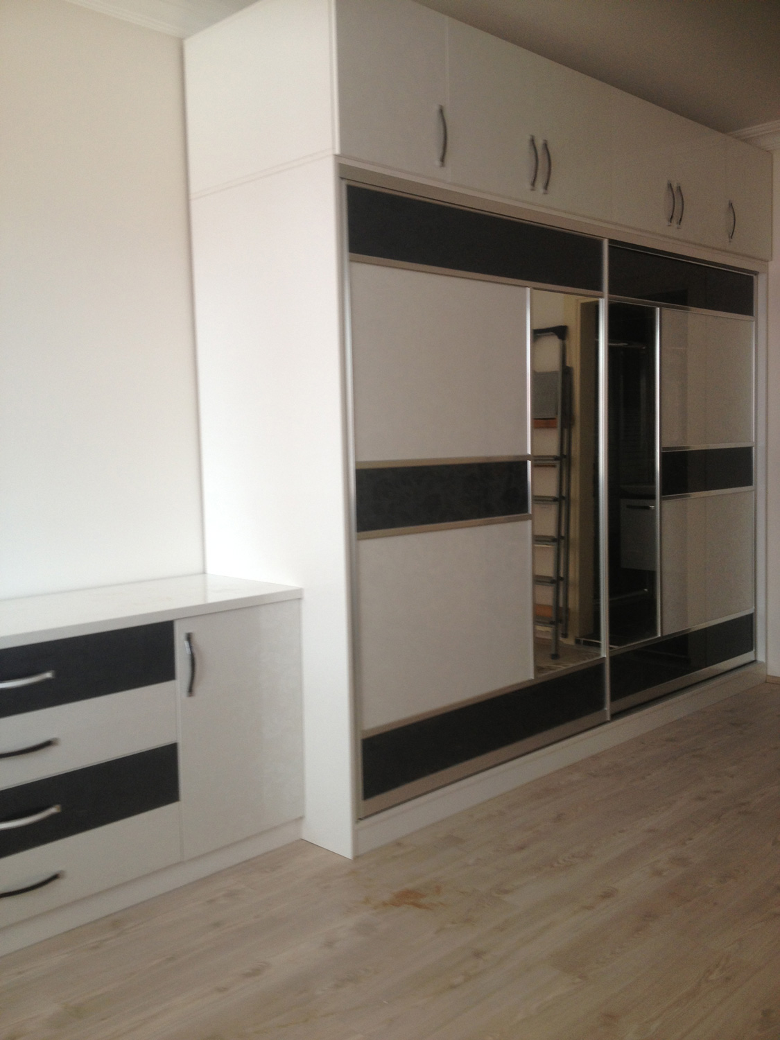 Cebel Mobilya » Gömme Dolap ve Baza Takımları