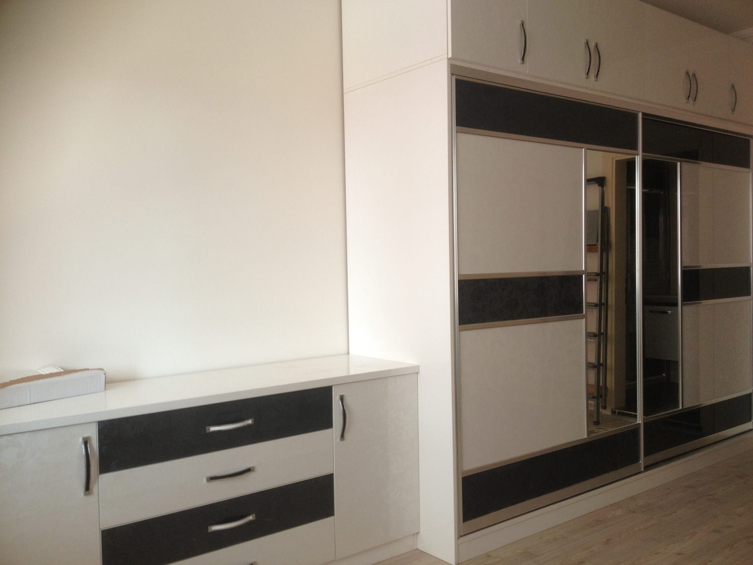 Cebel Mobilya » Gömme Dolap ve Baza Takımları