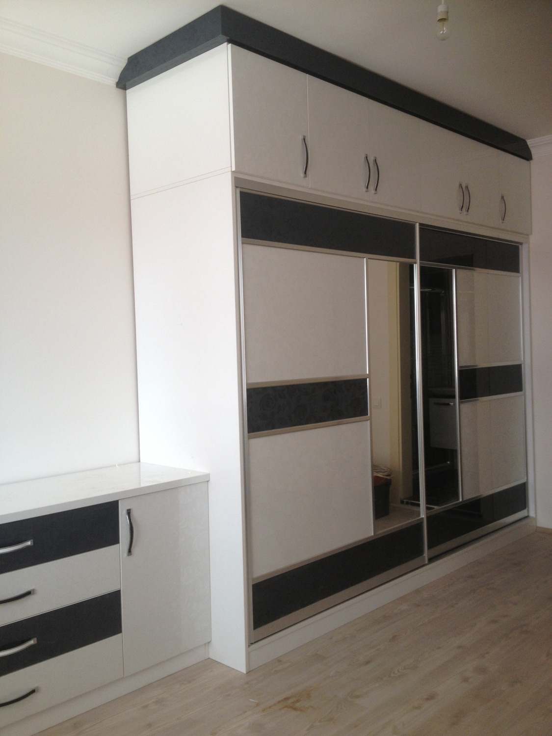 Cebel Mobilya » Gömme Dolap ve Baza Takımları